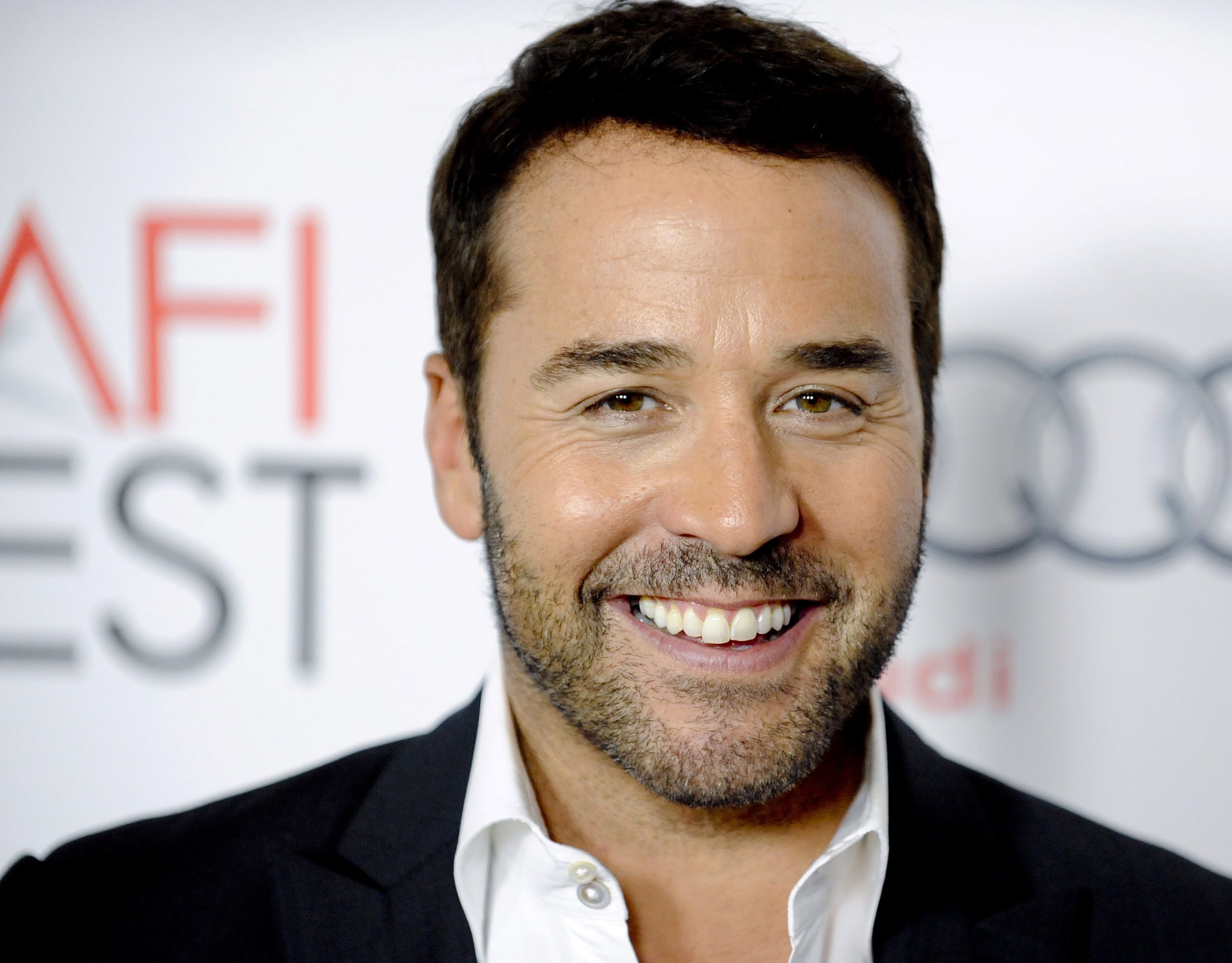 How Jeremy Piven Became One Of Hollywood's Most Recognizable Faces ...